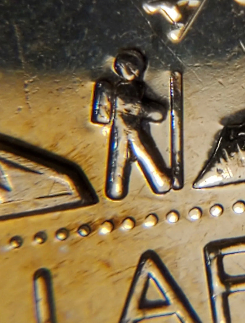 ERROR 2011 PARKS Die Chip in Crotch ExtraMetal CANADA Loonie One Dolla ...